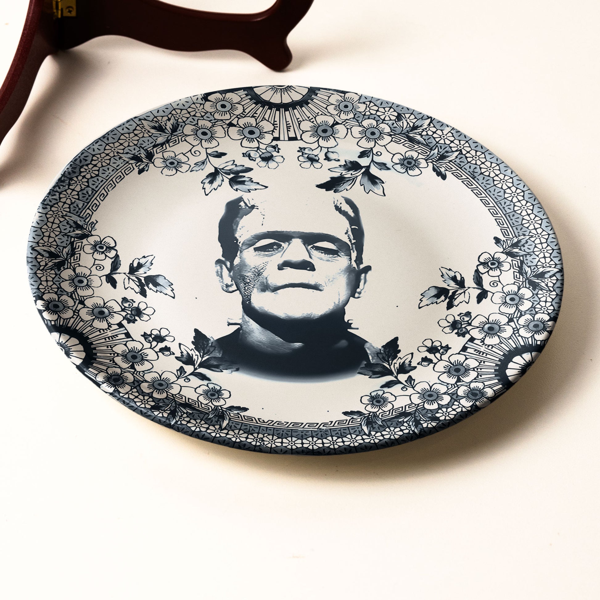 Vintage Gothic Frankenstein Decorative Ceramic Plate – Printnest